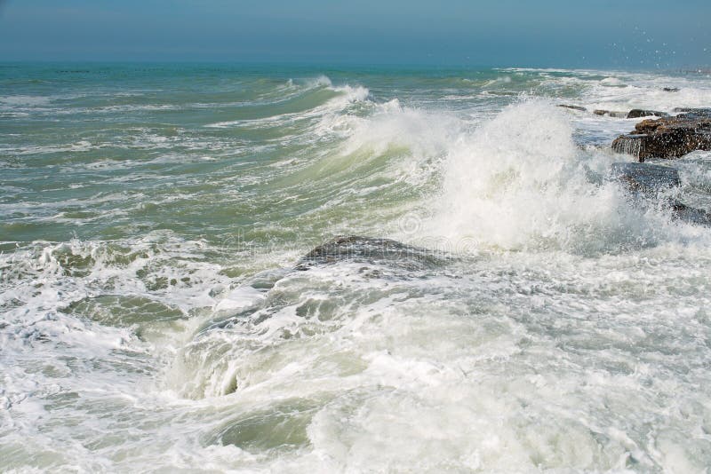 Sturm Auf Dem Kaspischen Meer. Stockfoto - Bild von nave, küsten: 38365886 Sturm Auf Dem Kaspischen Meer. Stockfoto - Bild von nave, küsten: 38365886