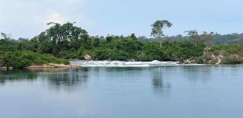 Ufer-Fluss-Nil-Landschaft Nahe Jinja In Uganda Stockfoto - Bild von ...