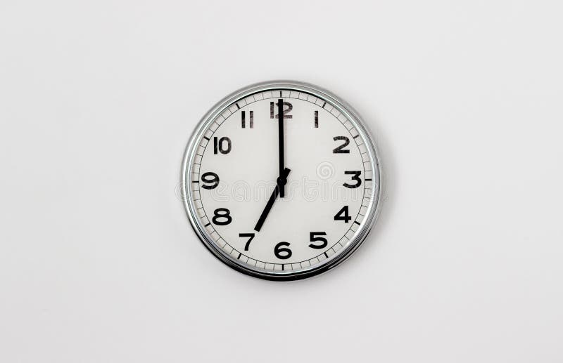 Uhr7:00 stockbild. Bild von kreis, minute, symbol, stunde - 102068857