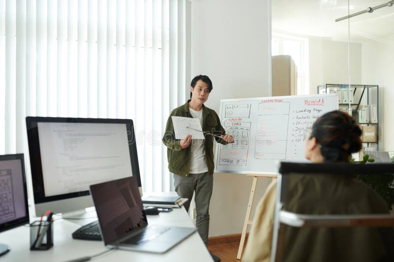 UI Designer Explaining Ideas Stock Photo - Image of engineer, computer ...