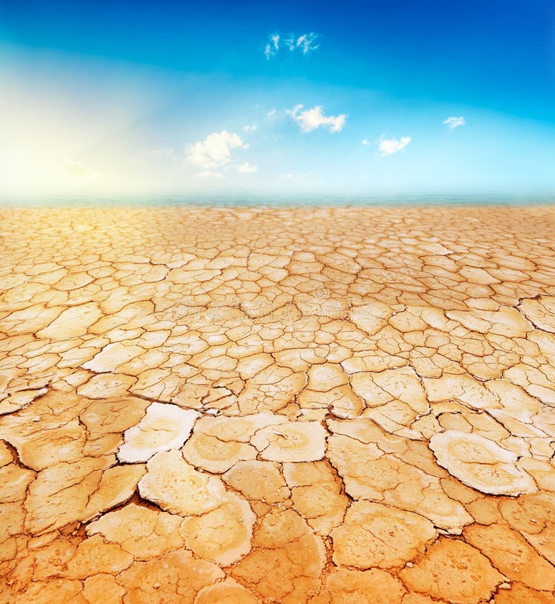 Uitgedroogde aarde stock foto. Image of hitte, horizontaal - 23367922