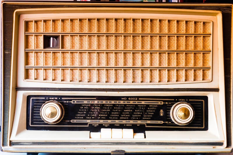 De radio van jaren '60 stock foto. Afbeelding bestaande uit muziek ...
