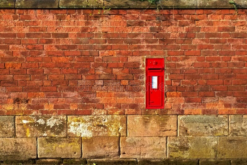 Uitstekende Muur En Postbus Stock Afbeelding - Image of post, textuur ...