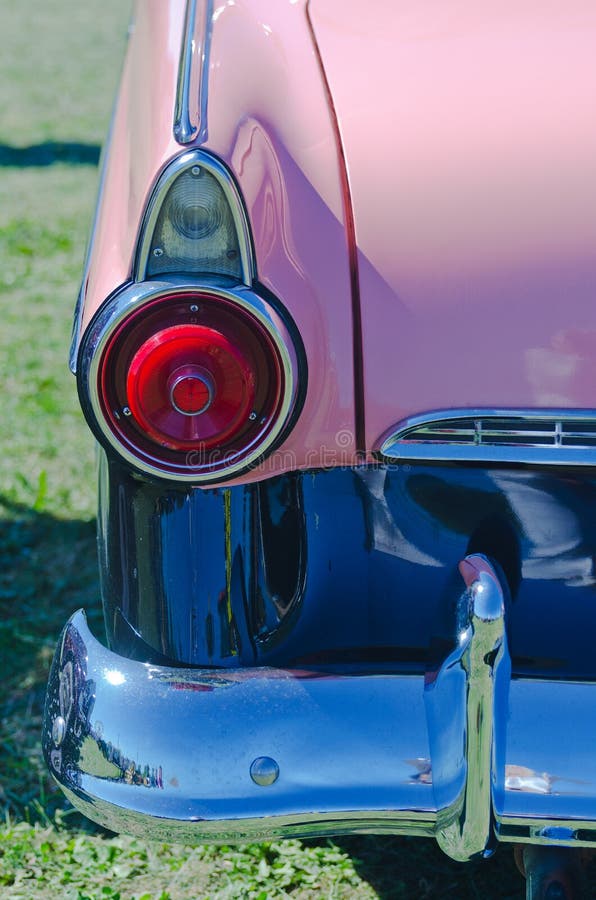 Uitstekende Roze Amerikaanse Auto Achterlichten Stock Afbeelding ...