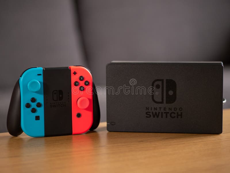 UK - Feb 2020: Nintendo Switch Joy Con Remote Controllers and Portable ...
