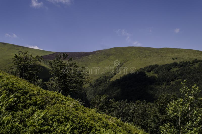 Ukraine Karpaty Slavs& X27;ke Mountain Snow Kotage Stock Image - Image ...