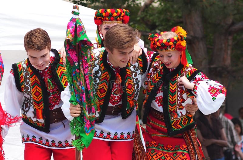 Ukrainian Dancers editorial photography. Image of jump - 47595982