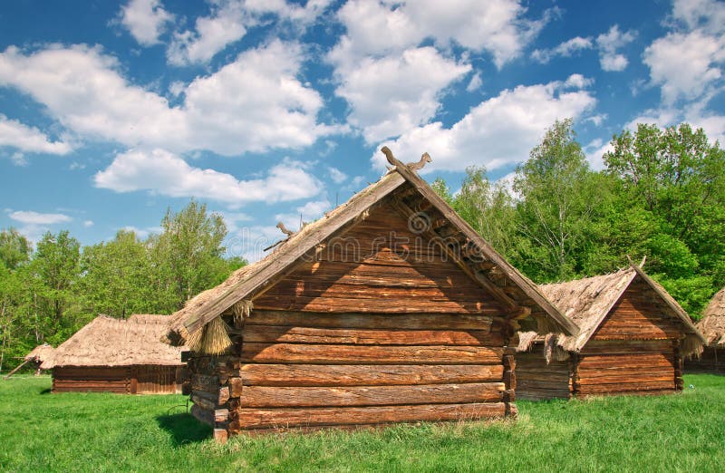Ukrainian old log hut stock image. Image of built, door - 24873317
