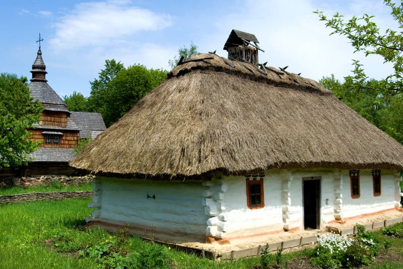 Traditional Ukrainian House Stock Image - Image of obsolete, ukraine ...