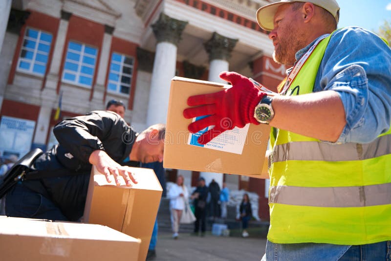Ukrainian Volunteers Unloading Boxes with Humanitarian Aid Editorial ...