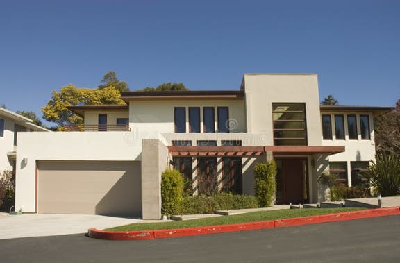 Ultra modern boxy home stock photo. Image of driveway - 4775010