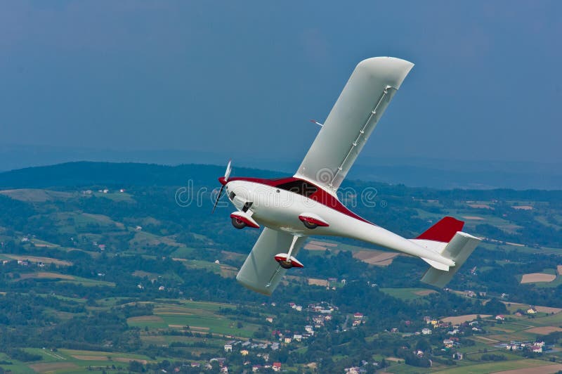Ultralight Flugzeug Im Flug Stockfoto - Bild von ultra, luftfahrt: 47582510