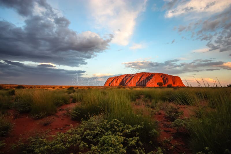 Ayers Rock, Uluru Lightning Strike, Rain Storm Editorial Image - Image ...