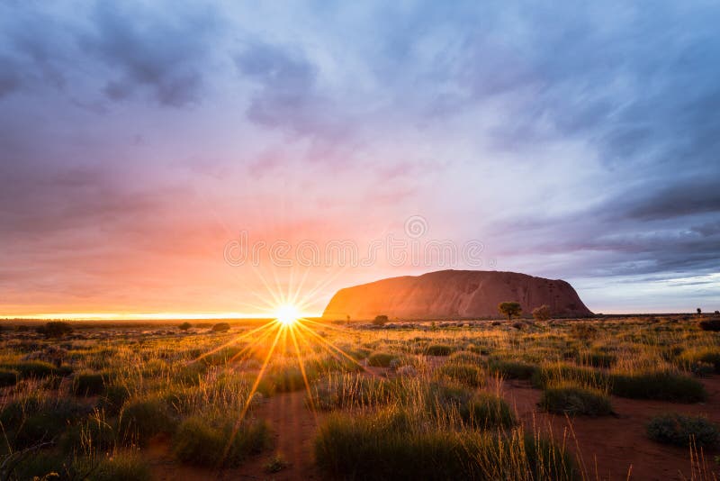 Sunrise at Uluru editorial image. Image of green, australia - 5344535
