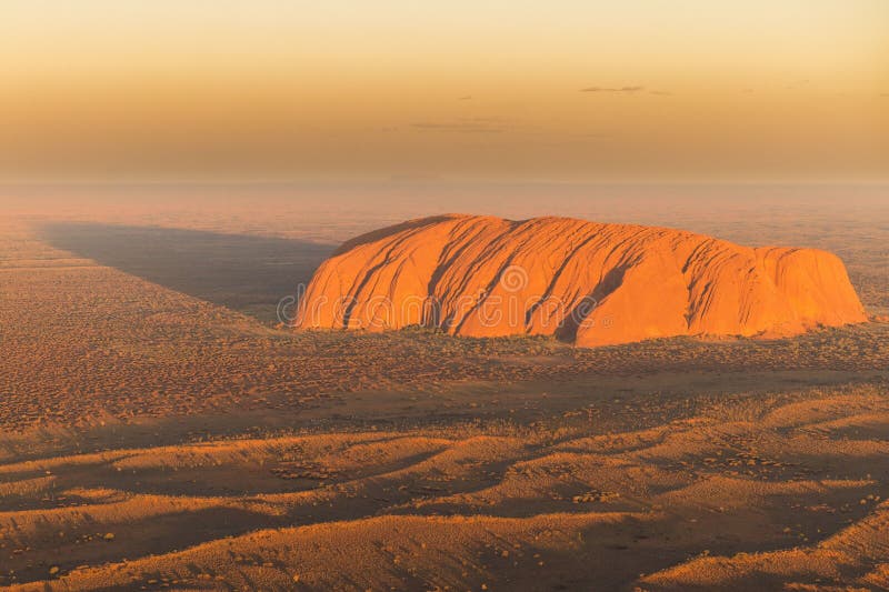Uluru at Sunset in the Australian Desert Stock Illustration ...