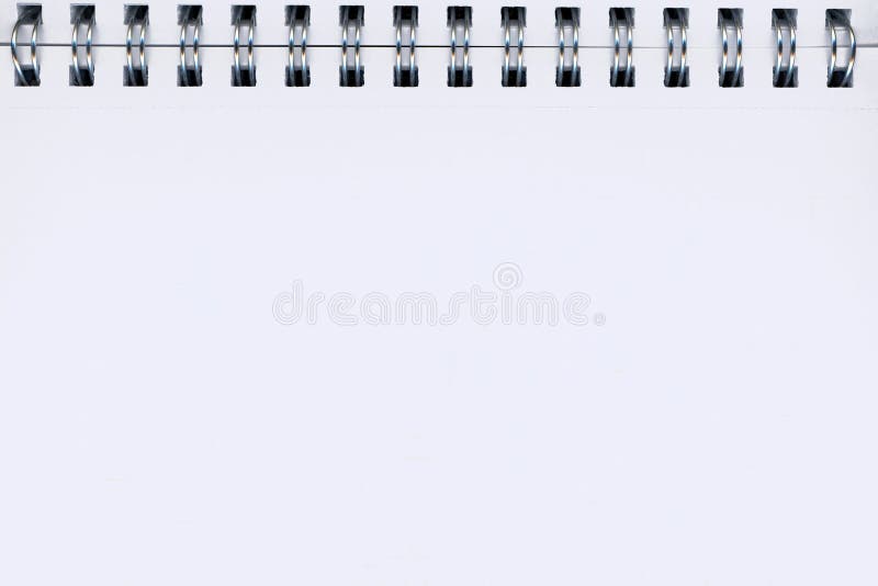 Um Bloco Espiral Aberto Com Papel Branco Foto de Stock - Imagem de ...