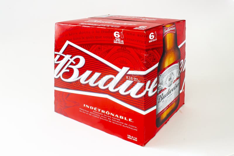 Uma Caixa De Cerveja Budweiser Com Seis Cervejas Foto Editorial ...