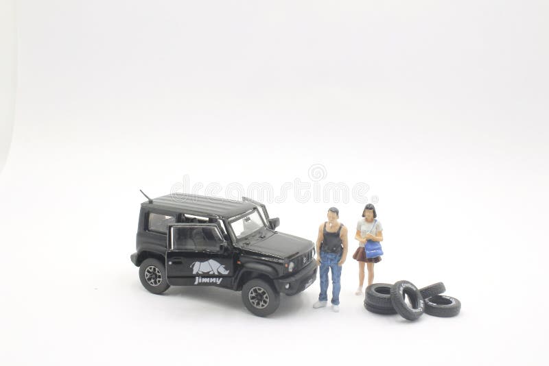 Uma Escala De Jipes Com a Figura Imagem de Stock Editorial - Imagem de ...