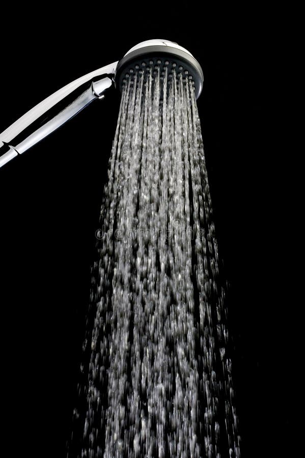 Un acquazzone fotografia stock. Immagine di movimento - 9734160