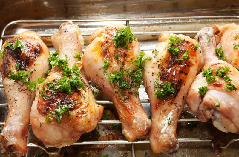 Un Certain Pilon De Poulet Frit Image stock - Image du nutrition ...