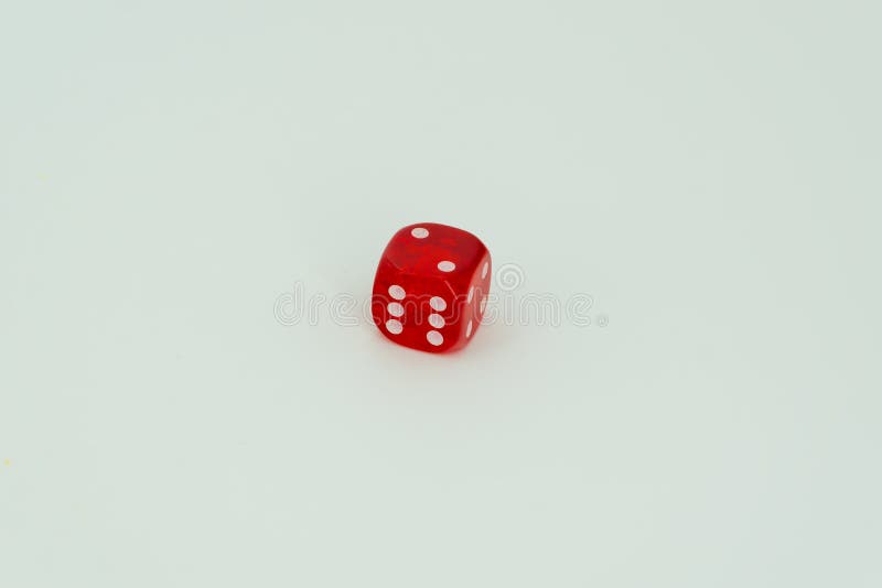 Un dado foto de archivo. Imagen de éxito, juego, blanco - 100402022