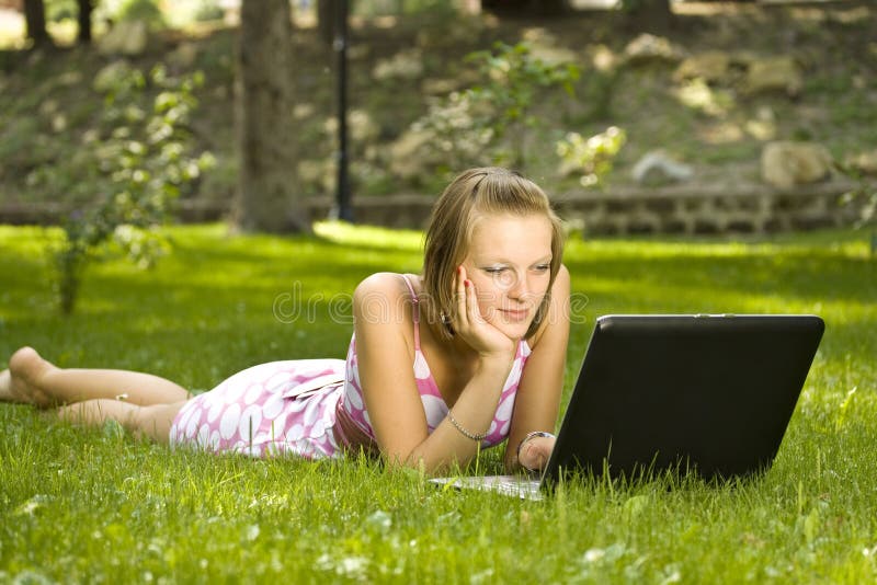 Un Estudiante Universitario Hermoso Foto de archivo - Imagen de ...