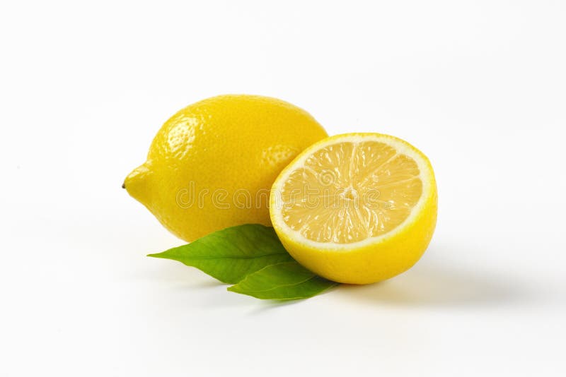 Demi citron photo stock. Image du vivacité, croix, jaune - 30532768