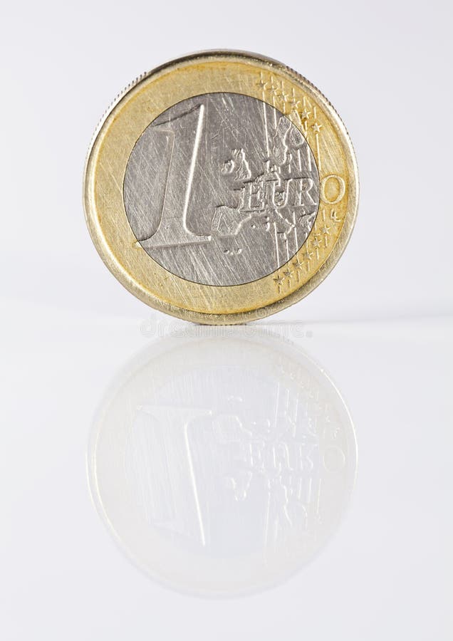 Un euro immagine stock. Immagine di tassa, accreditamento - 23013891