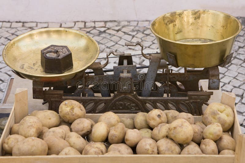 Un kilogramo imagen de archivo. Imagen de patata, crudo - 21352527