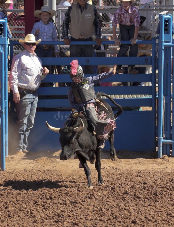 Un La Fiesta De Los Vaqueros Junior Rodeo Foto editorial - Imagen de ...
