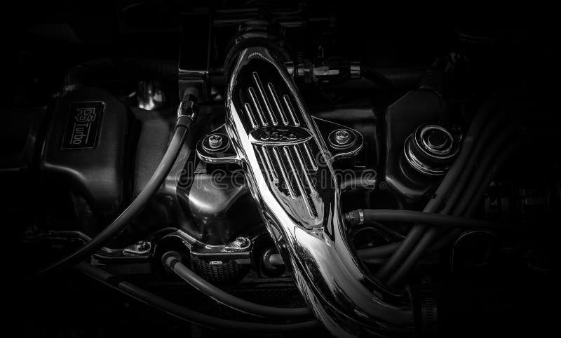 Un Primer De Un Motor Modificado Foto de archivo editorial - Imagen de ...