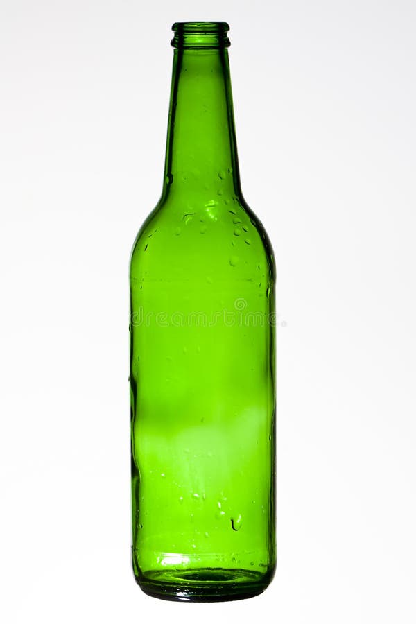 Una botella verde imagen de archivo. Imagen de colorido - 17776601