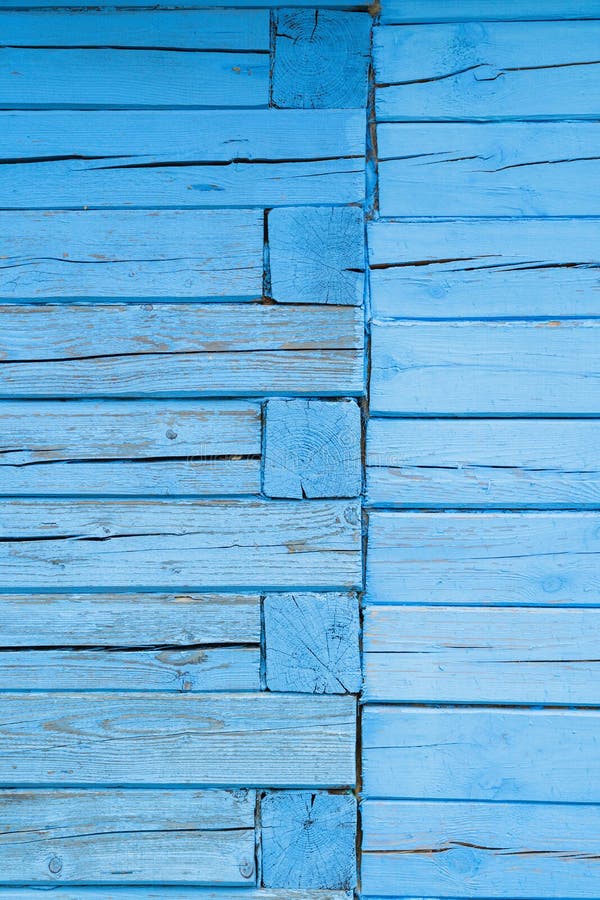 Una Pared Pintada De Azul De Una Casa De Madera. Detalles De Una Casa ...