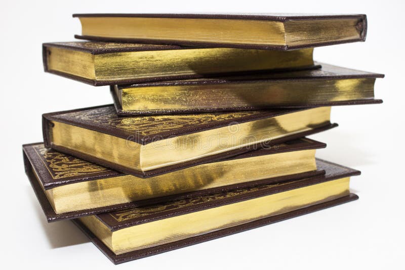 Libri Con Le Pagine Dell'oro Fotografia Stock - Immagine di vecchio ...
