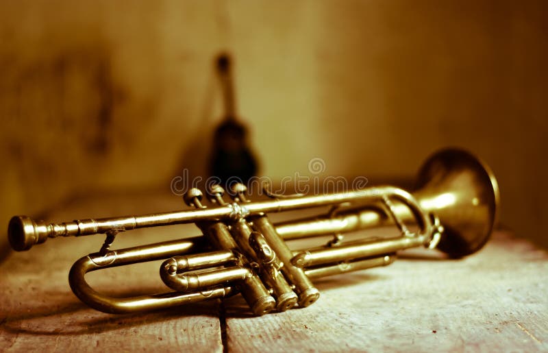 Un Jazz Antiguo De La Trompeta Para Los Colectores Foto de archivo ...