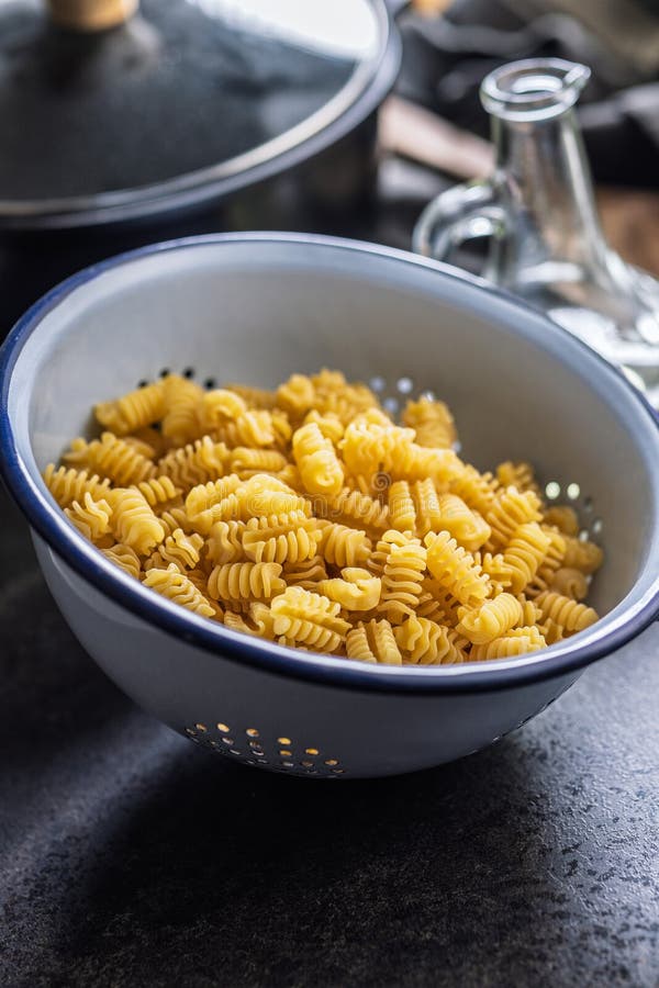 Uncooked Italian Conchiglie Pasta Stock Image - Image of shells, dough ...