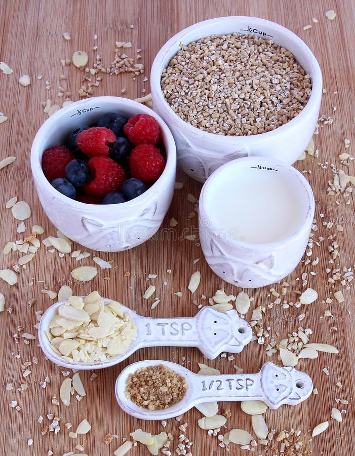 Uncooked oatmeal stock image. Image of porridge, juice - 40199807