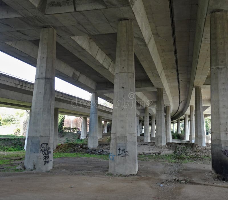 Under a highway bridge stock image. Image of column - 279806593