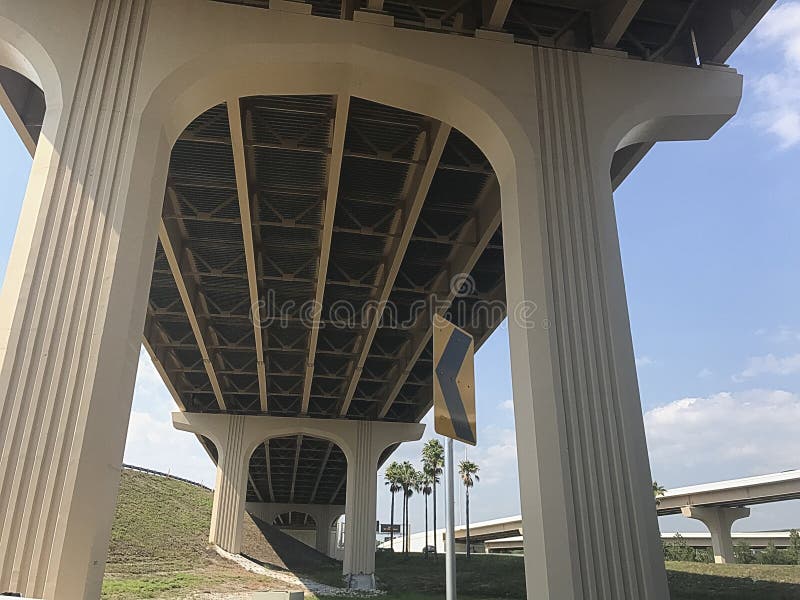Elevated Highway Beams and Columns. Photo Image Stock Photo - Image of ...