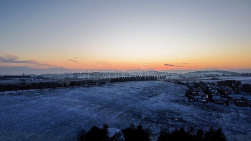 Under the Microscope, the Winter Landscape Unfolds in a Miniature World ...