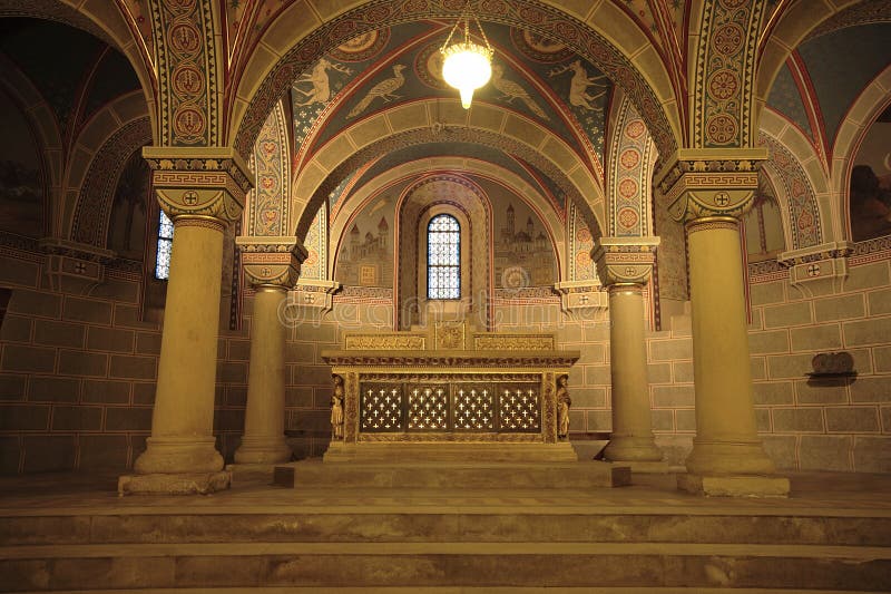 Abbey Undercroft with Rib Vaulted Ceiling Stock Image - Image of ...