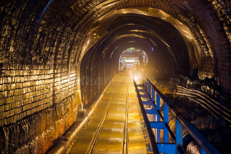 Underground Mine Passage Way Stock Image - Image of industrial, mineral ...