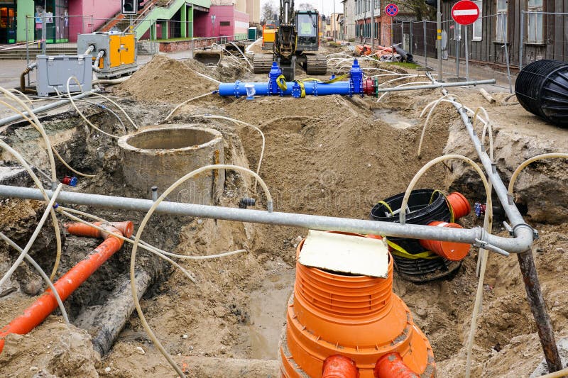Underground Pipe Replacement on City Street, Site Dewatering System ...