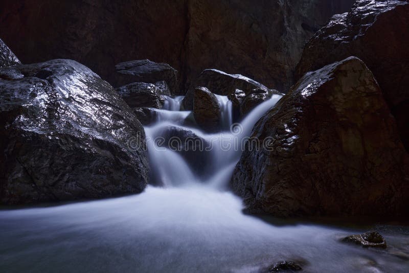 Underground River in a Cave Stock Image - Image of creek, beautiful ...