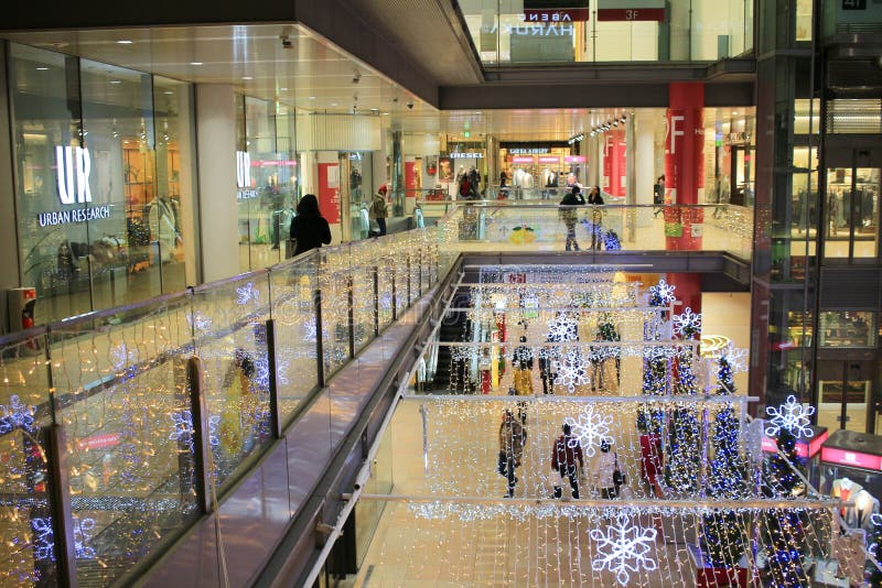 Underground Shopping Mall at Japan Editorial Stock Photo - Image of ...