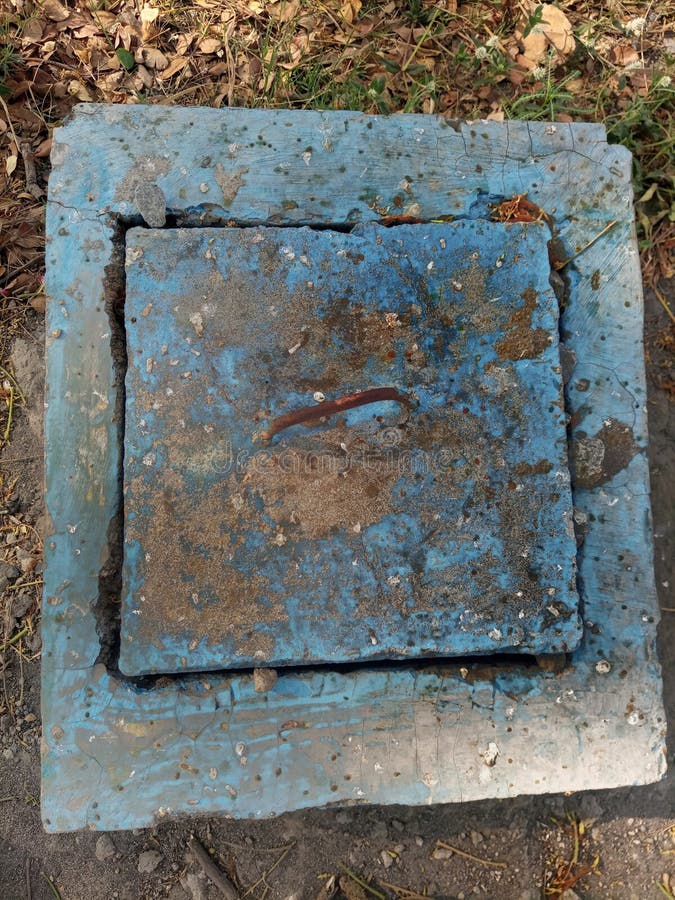 Underground tank cover stock photo. Image of house, environment - 330472260