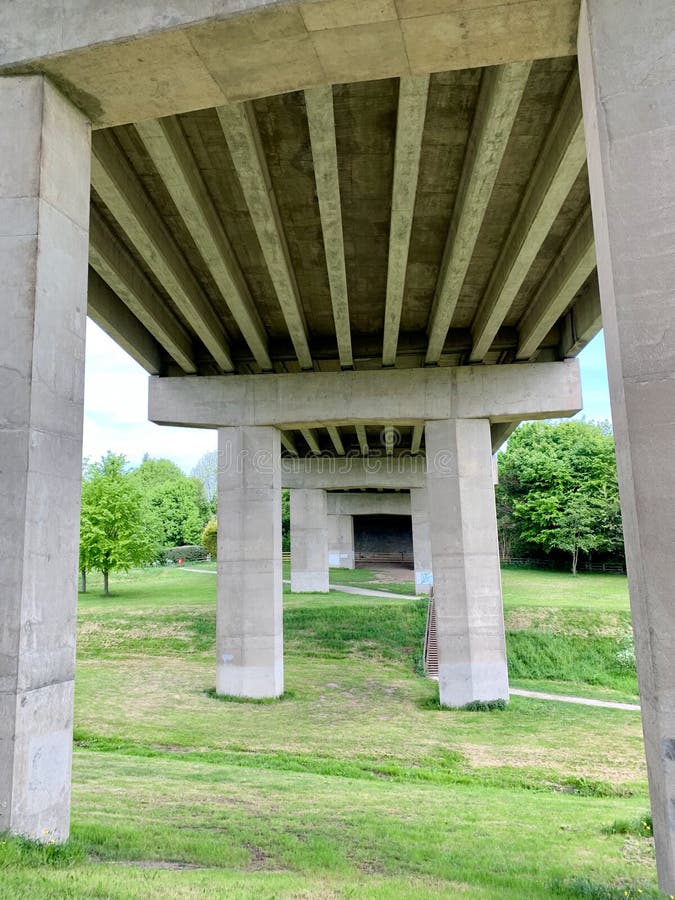 Dronfield Viaduct stock image. Image of stantion, bridge - 182263581