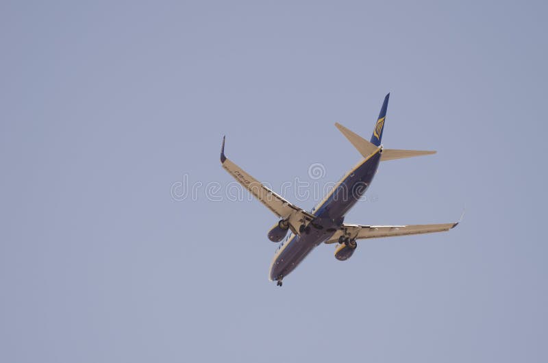 Underside View of an Airplane in Flight. Editorial Stock Image - Image ...
