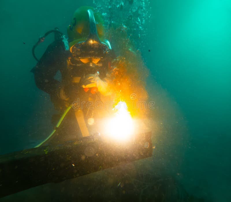 Underwater Oxy-fuel in Deep Ocean Depths Stock Photo - Image of dark ...