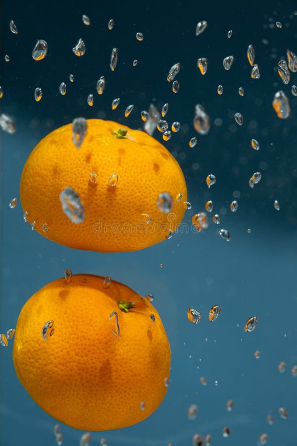 Underwater View Fresh Tangerines Bubbles Stock Photos - Free & Royalty ...